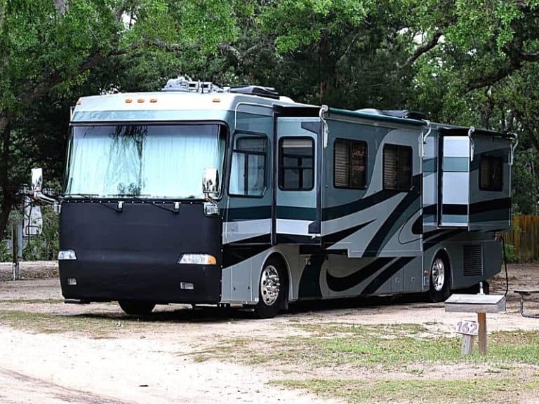 What is a Class A Motorhome? A First-Timer's Guide to Luxury RVs - RV ...