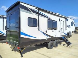 The 8 Lightest 5th Wheel Toy Haulers You Can Buy! - RV Owner HQ