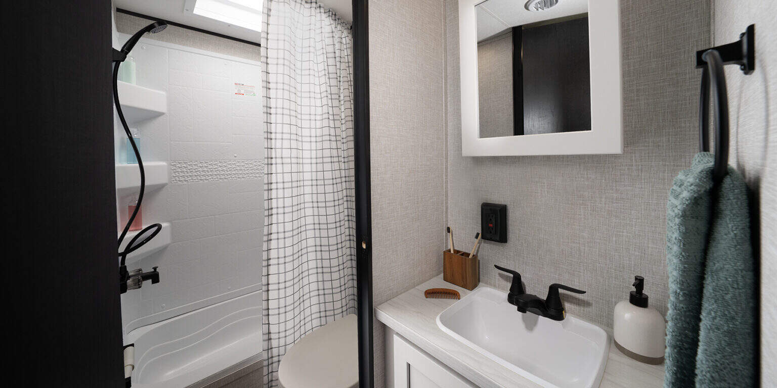 Jayco Rv Bathroom Fan